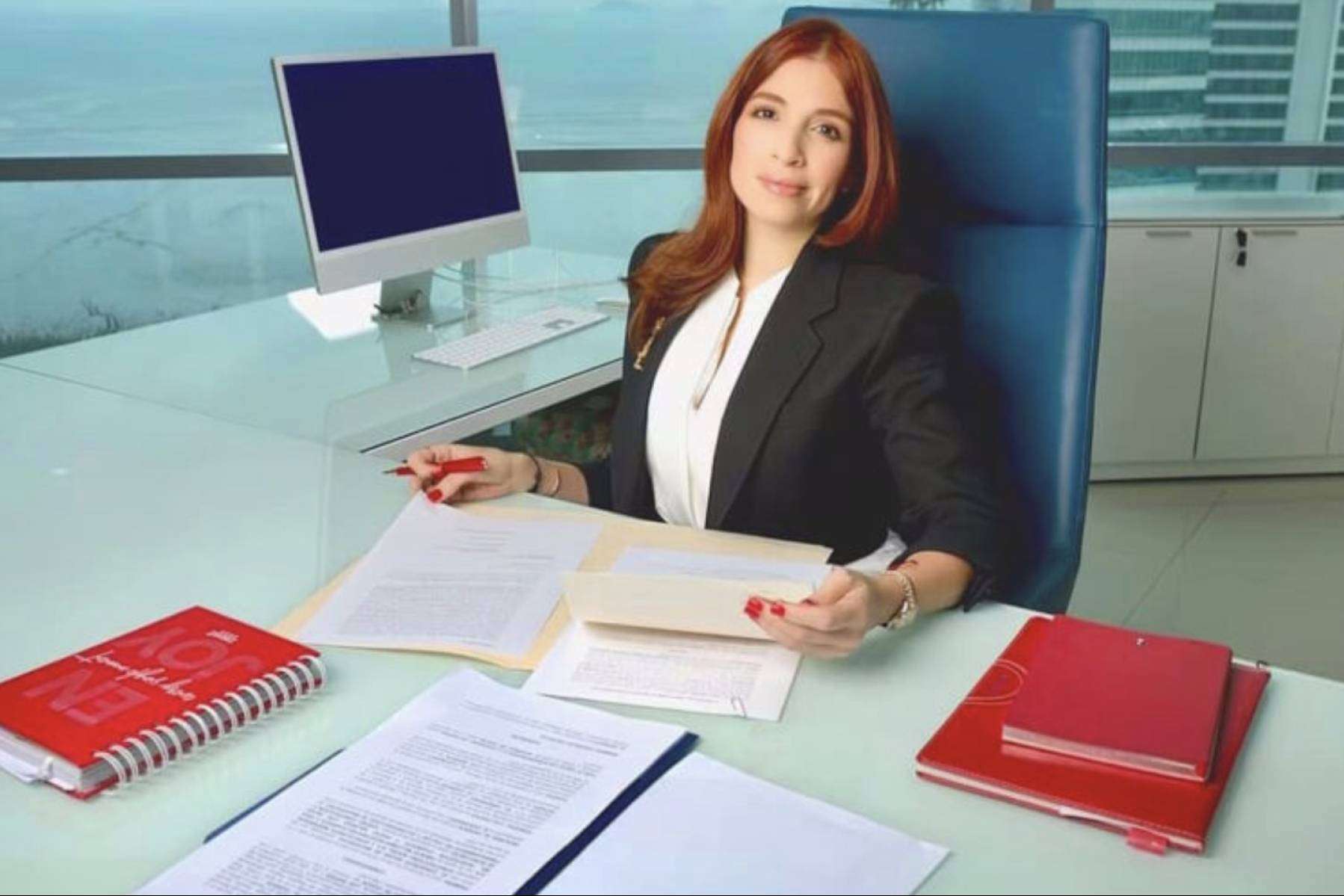 Odila Castillo, experta en Derecho Administrativo en Panamá - San ...